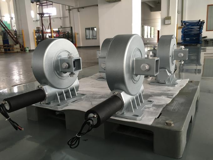 VE9 Enclosed Vertical Slew Drive With Self - Locking Feature For Flat ...