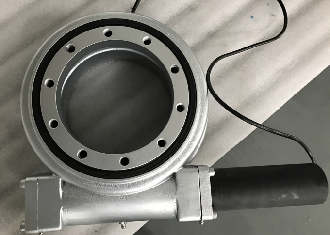 SE5 Self Locking Electric Slew Drive For Solar Tracking System